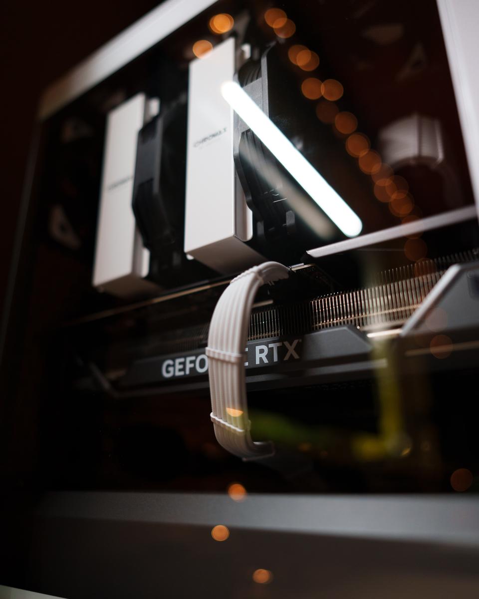 Let us create your custom-built PC.