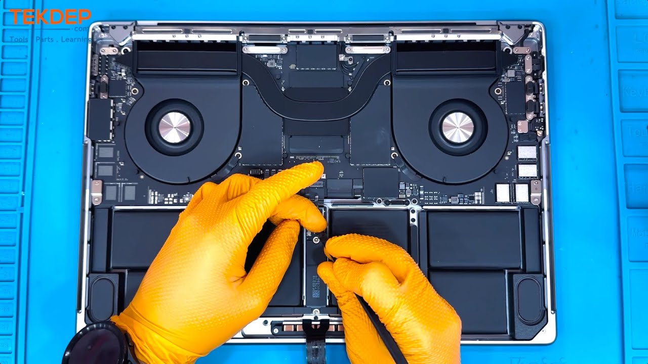M2 Max 16” MacBook Pro – Full Teardown, Repair & Disassembly Guide